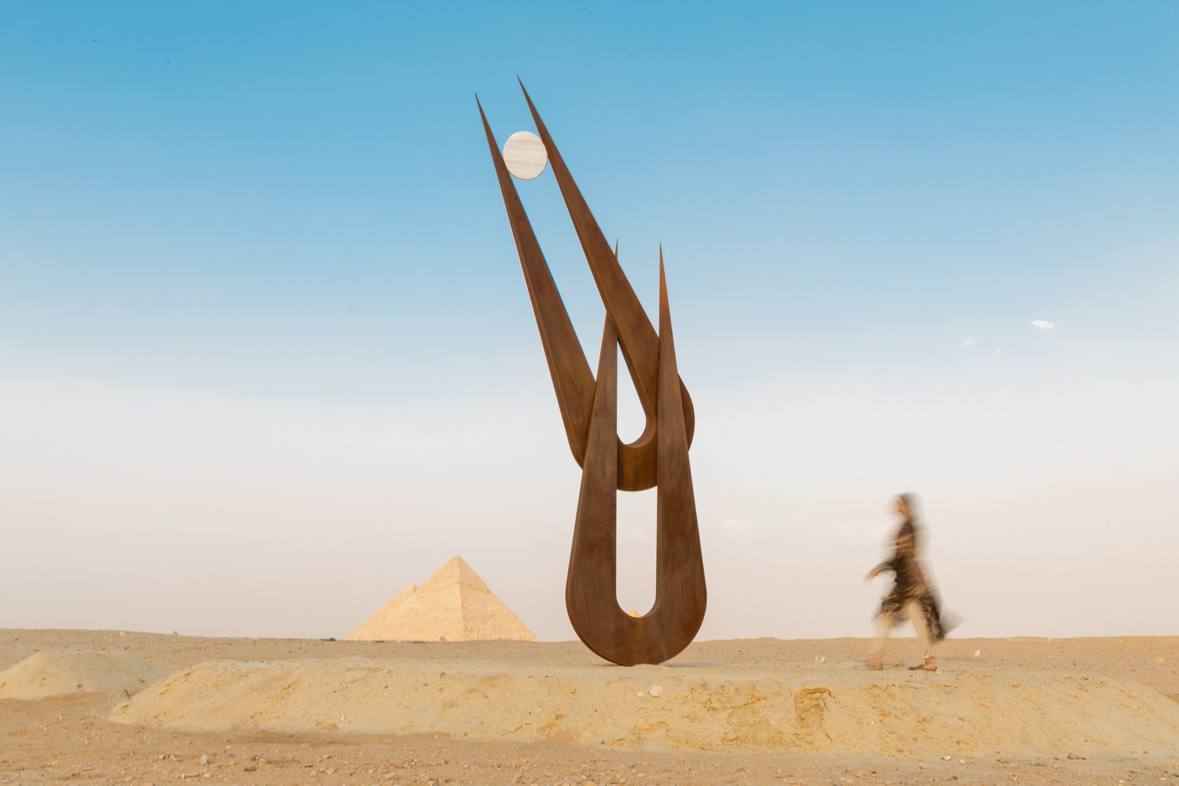 Natalie Clark: Sculptures of Beauty and Nature - Magzoid Magazine