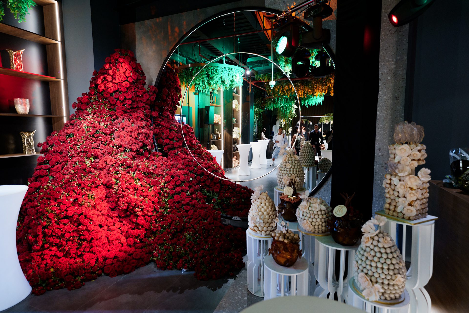 Rose Art Dubai Marks Its Opening with a Unique Floral Installation of ...