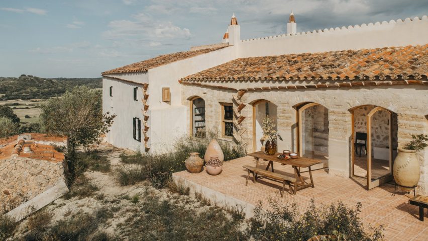 Menorca Farmhouse Becomes Vacation Home with Yellow Kitchen - Magzoid ...
