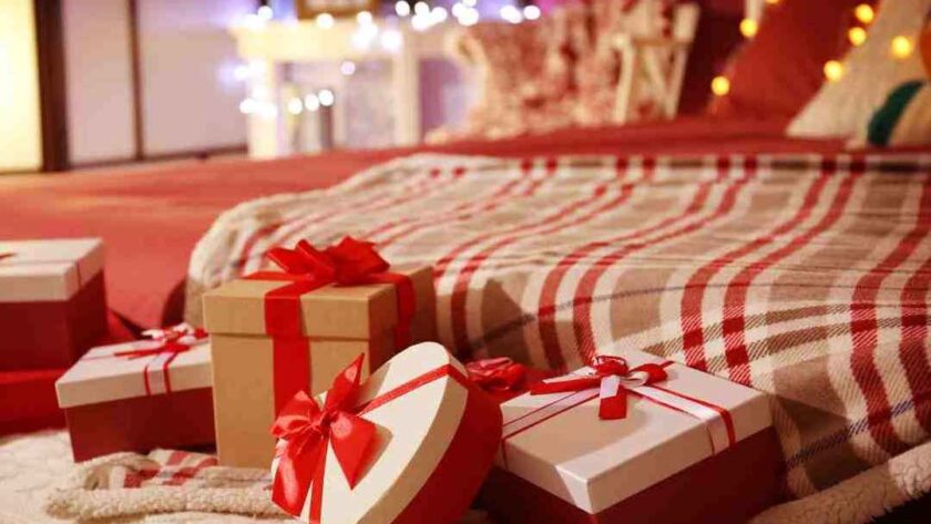 The Ultimate Indulgence: 10 Gifts for Couples to Celebrate Together ...