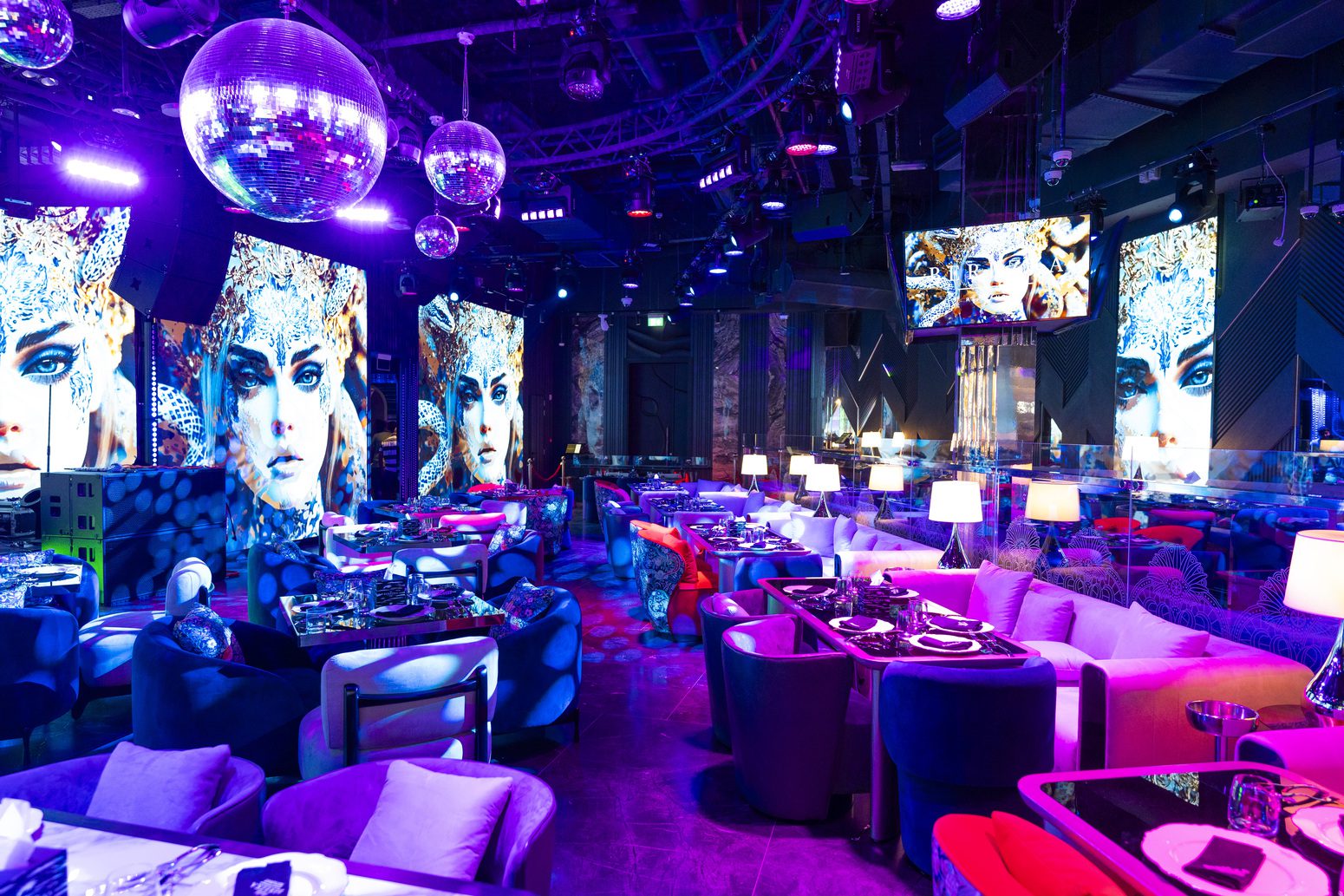 Luxury Bollywood Party: A Night of Glamour, Music, and Magic - Magzoid ...