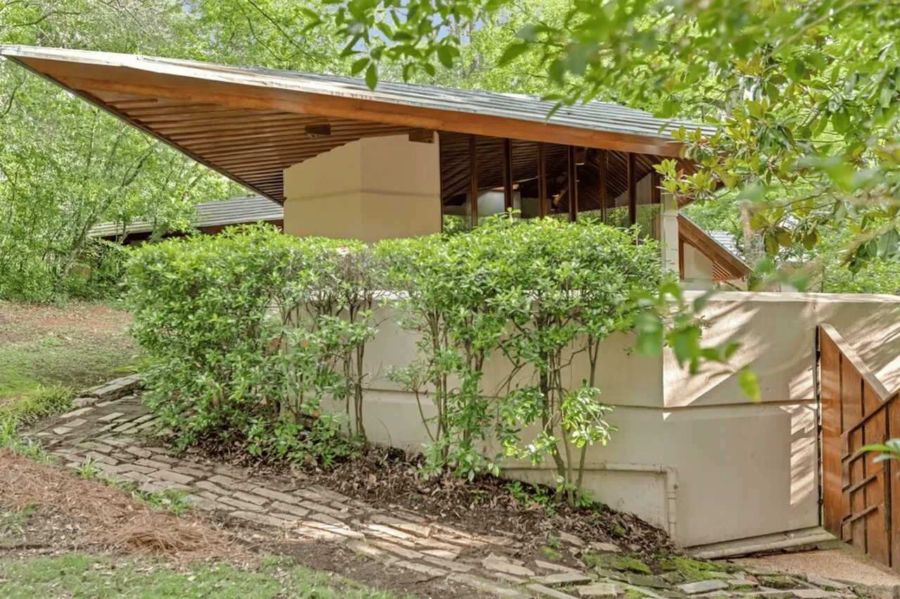 Frank Lloyd Wright’s Fountainhead Home Listed - Magzoid Magazine