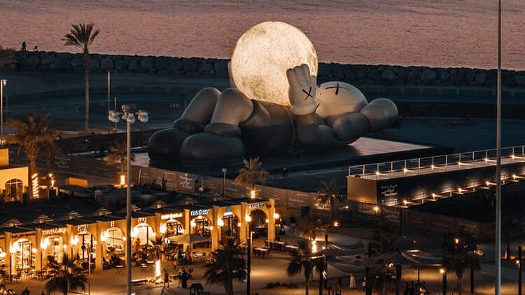KAWS:HOLIDAY Brings Large-Scale Installation to Abu Dhabi - Magzoid ...