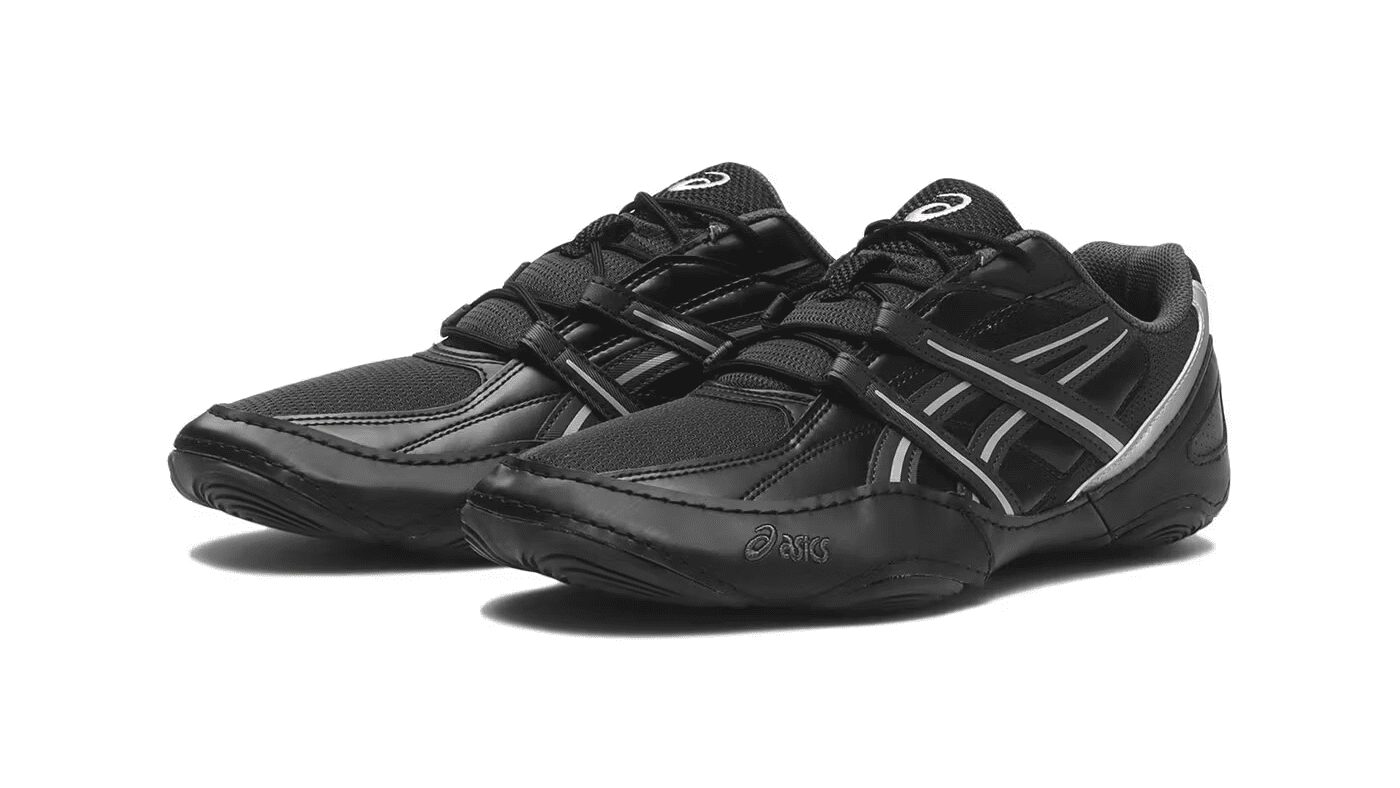 Official Look At The ASICS Hypersync “Graphite Grey” - Magzoid Magazine